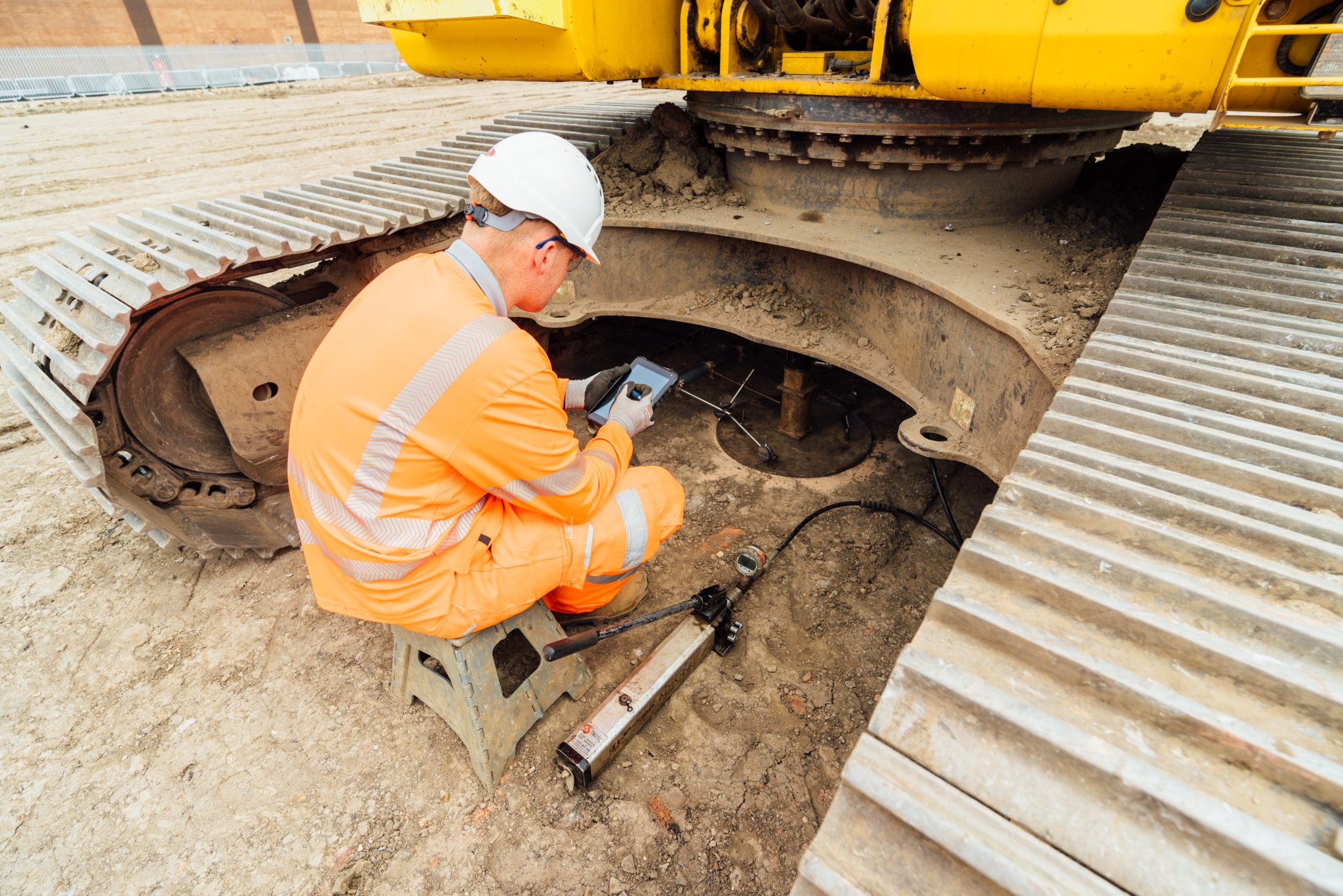 Plate Bearing Testing | Ground Bearing Capacity Assessment | Vision ...